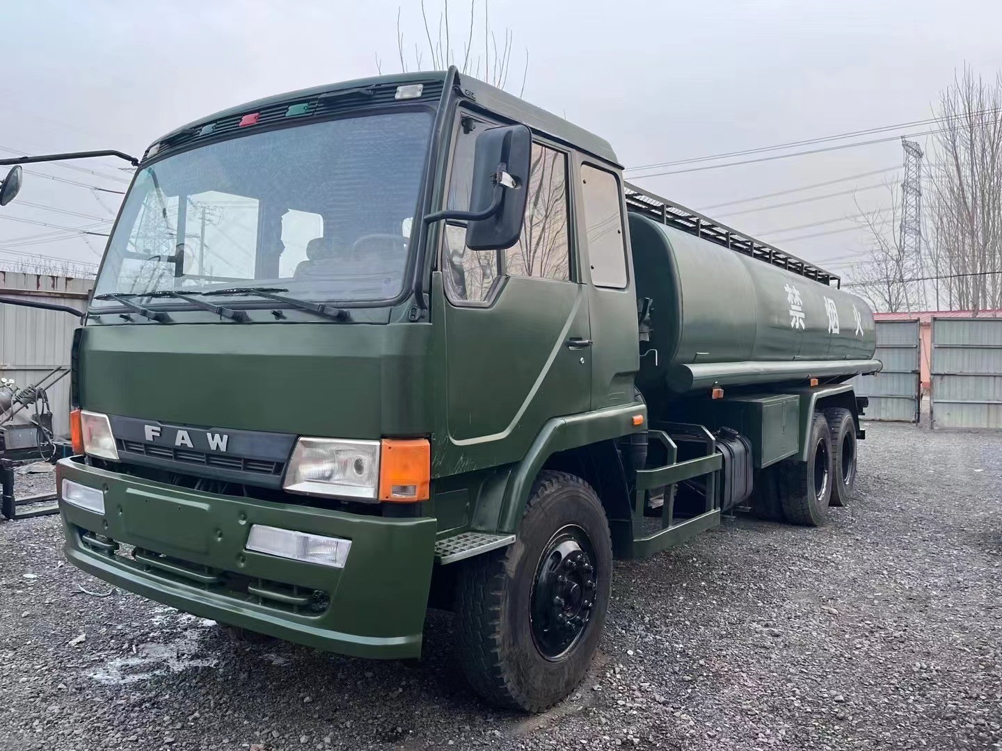 Oil Tanks With Different Models And Capacities Used And New Water Tanker