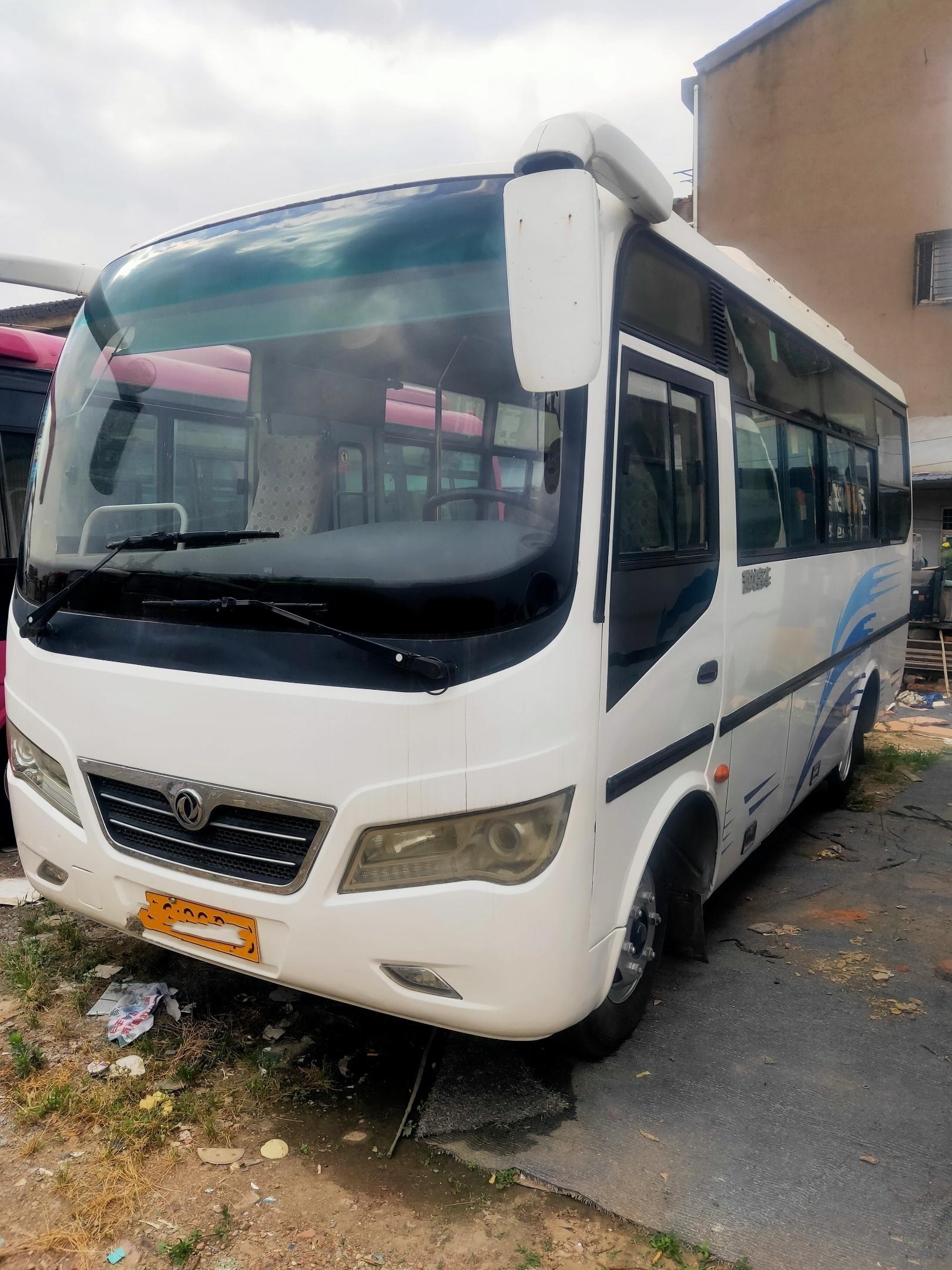 Used Mini Bus Used Dongfeng Bus EQ6608LTV1 19 Seats Front Engine Manual ...