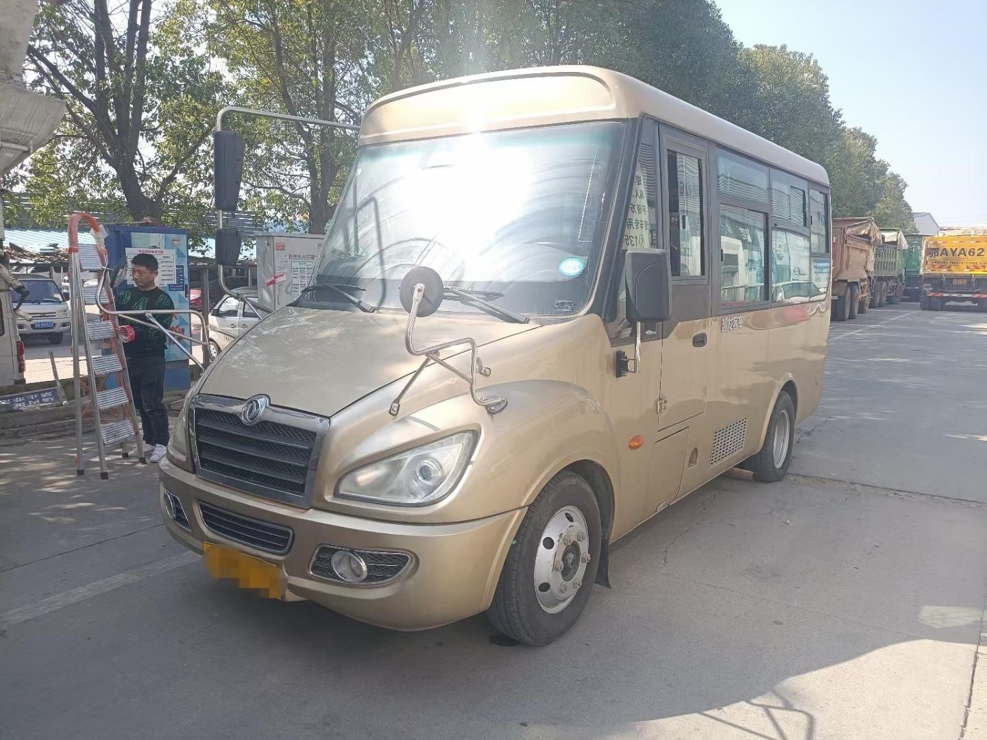 Used Small Bus Front Engine 14seats Used Dongfeng Bus EQ6550 EURO V Air ...