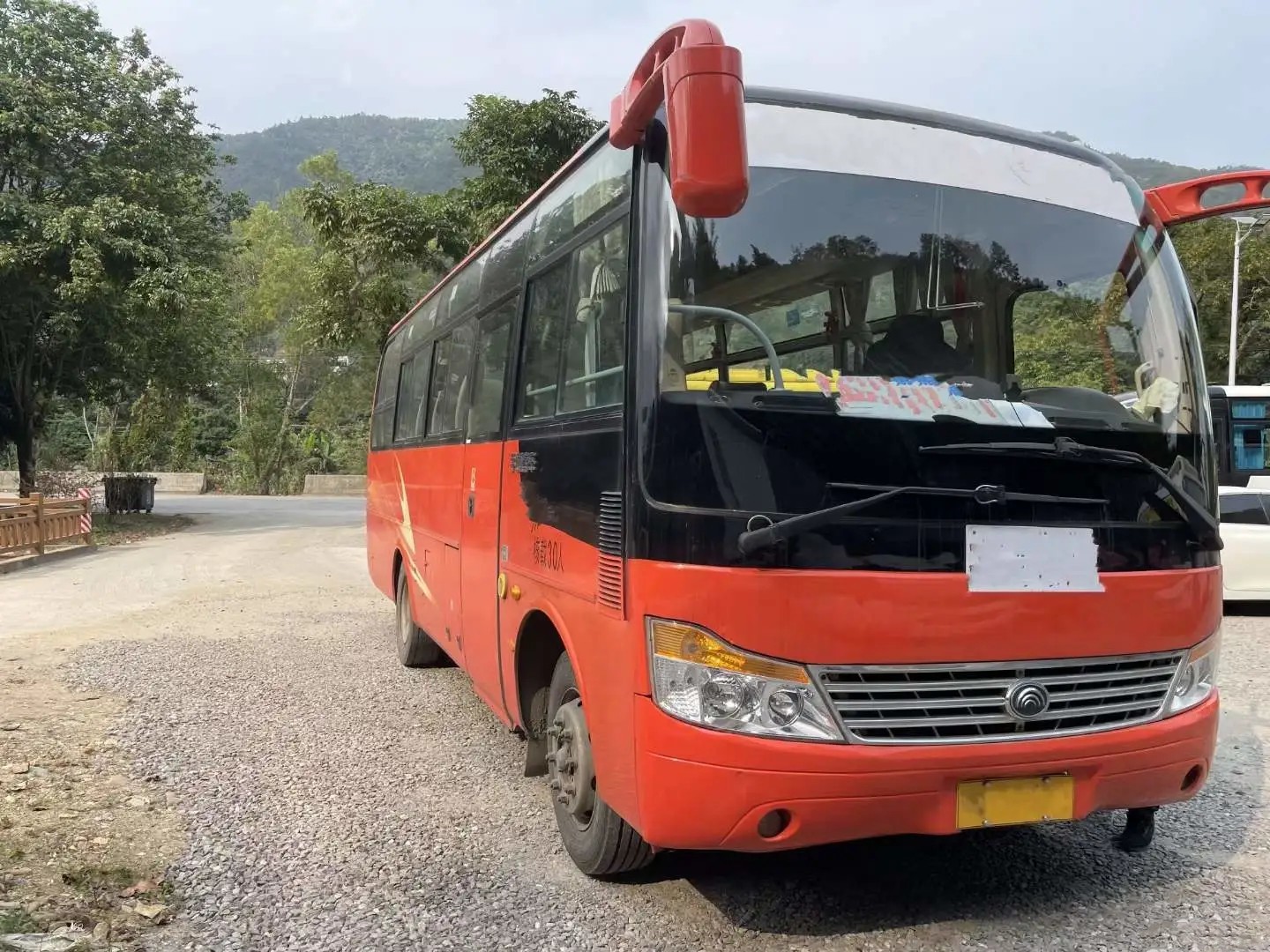Second Hand Bus 30 Seats External Swinging Door Sliding Window Front ...