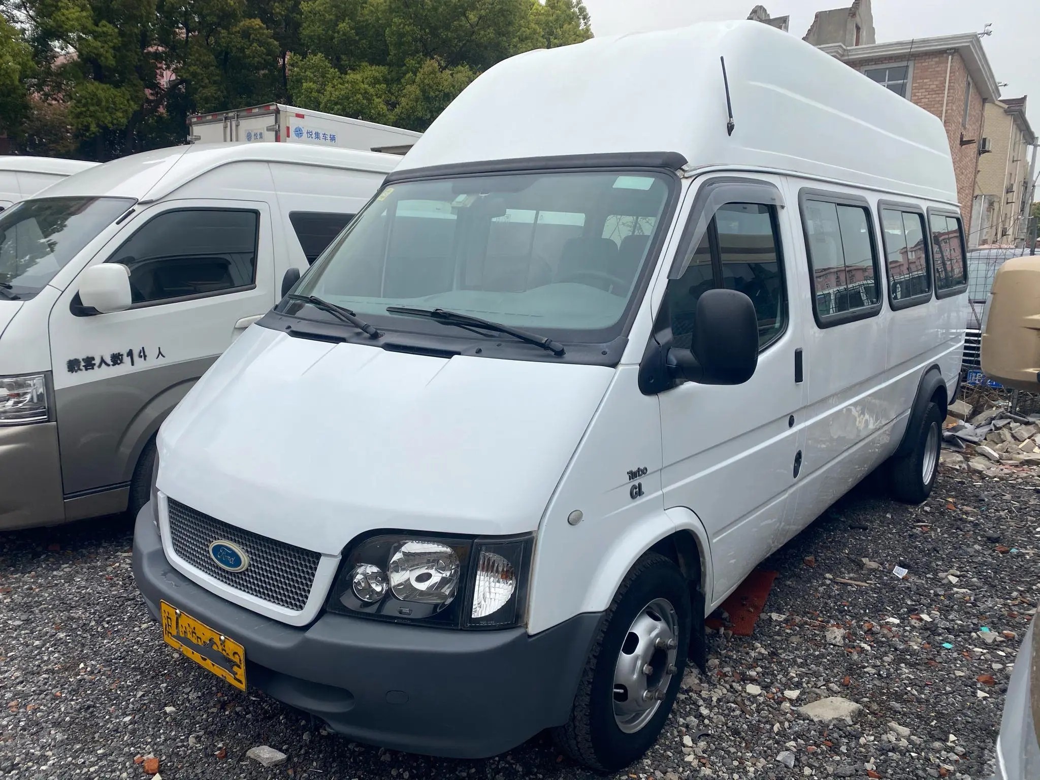 Used Mini Bus EURO IV 17 Seats High Roof Front Engine 6 Meters Sliding ...