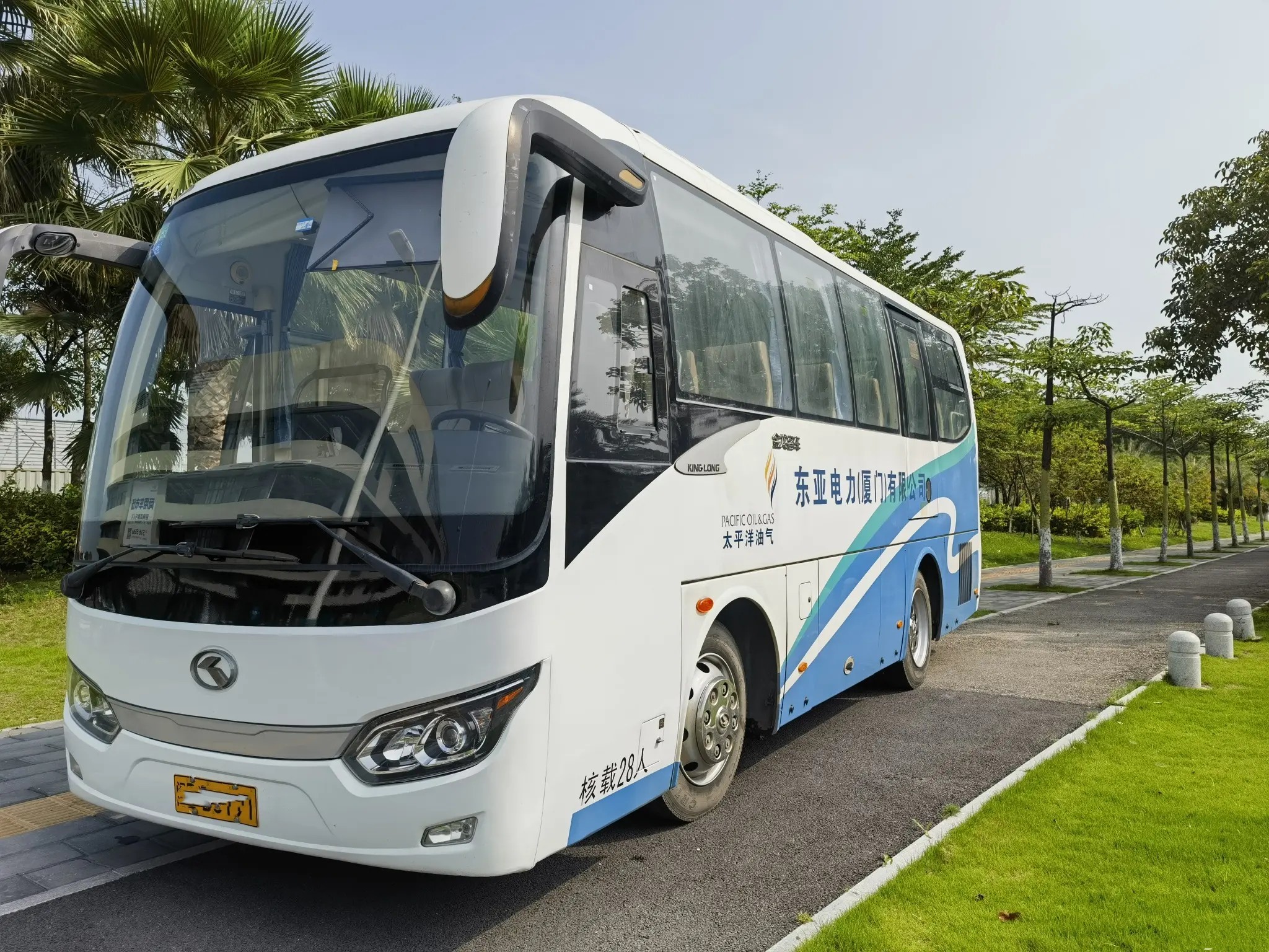 Used Diesel Buses 2016 Year 28 Seats Yuchai Engine 4 Cylinders External ...