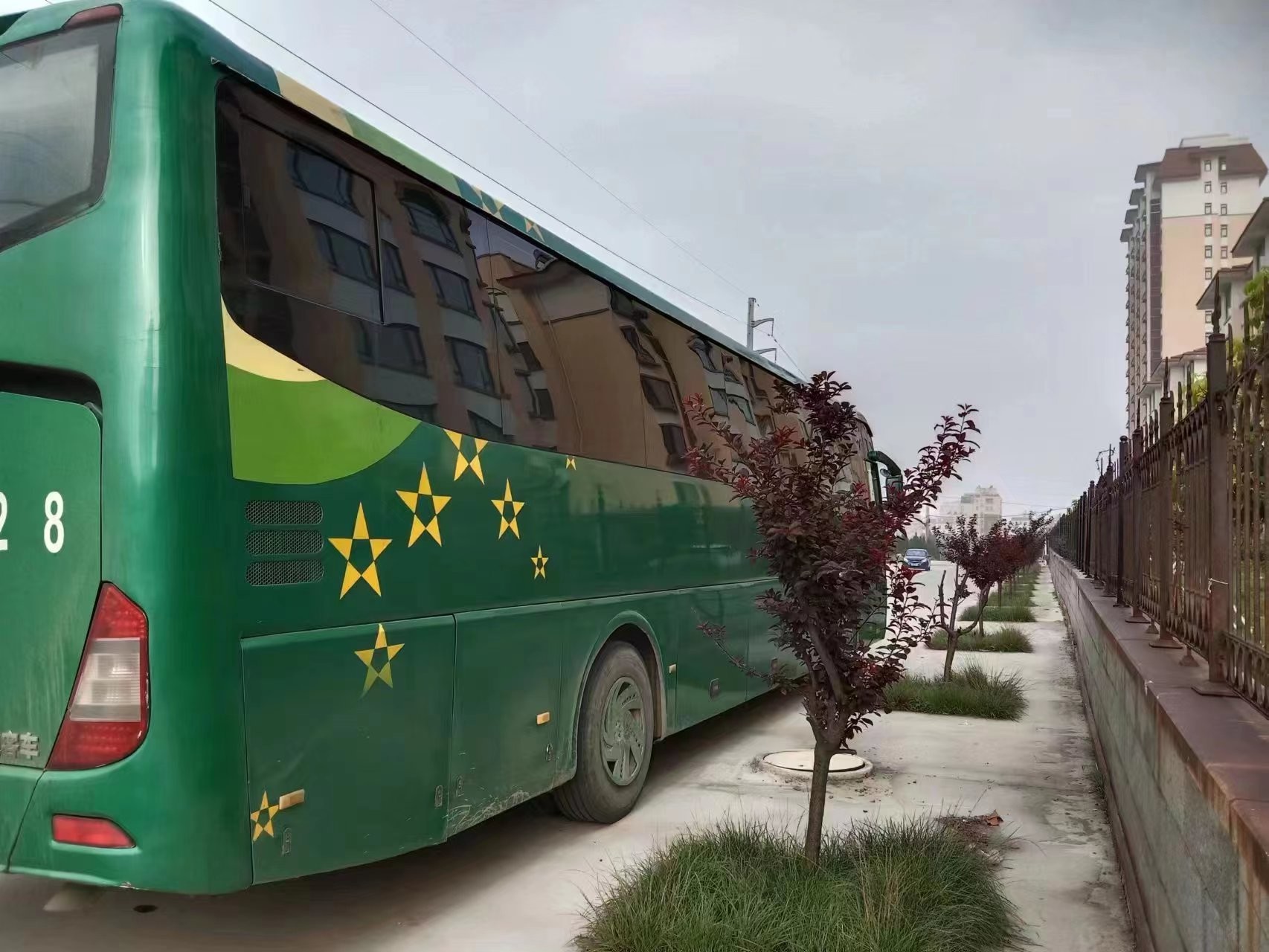 Long Distance Buses 55 Seats Luxury Coach Green Color 2017 Year Manual ...