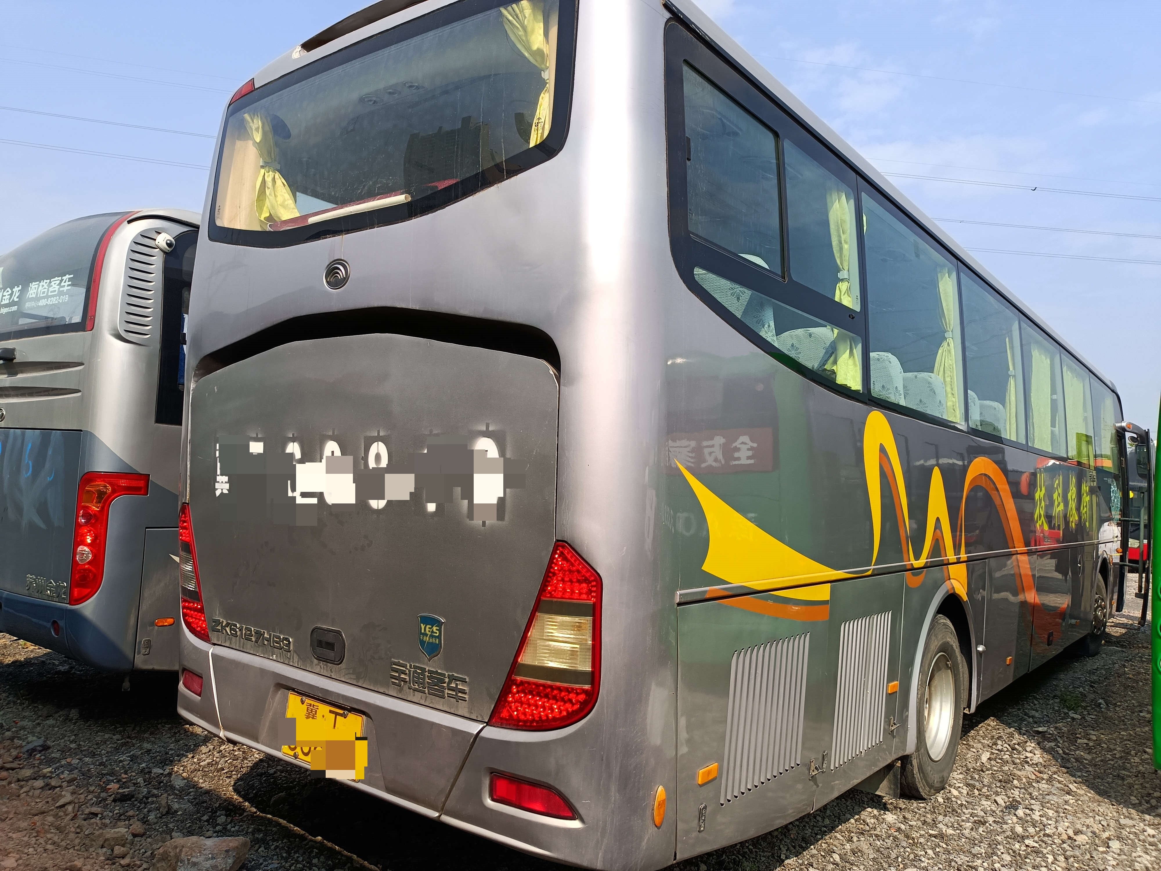 Coach Second Hand Yutong ZK6127 Model 67 Seats 2+3 Seats Layout Single Door