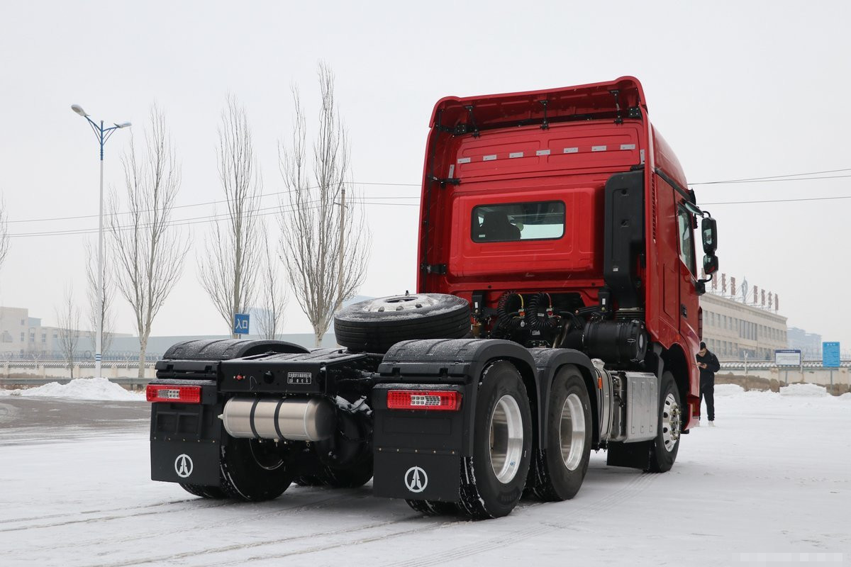 6*4 Drive Model Second Hand Truck Trailers Beiben Tractor Head 560hp ...