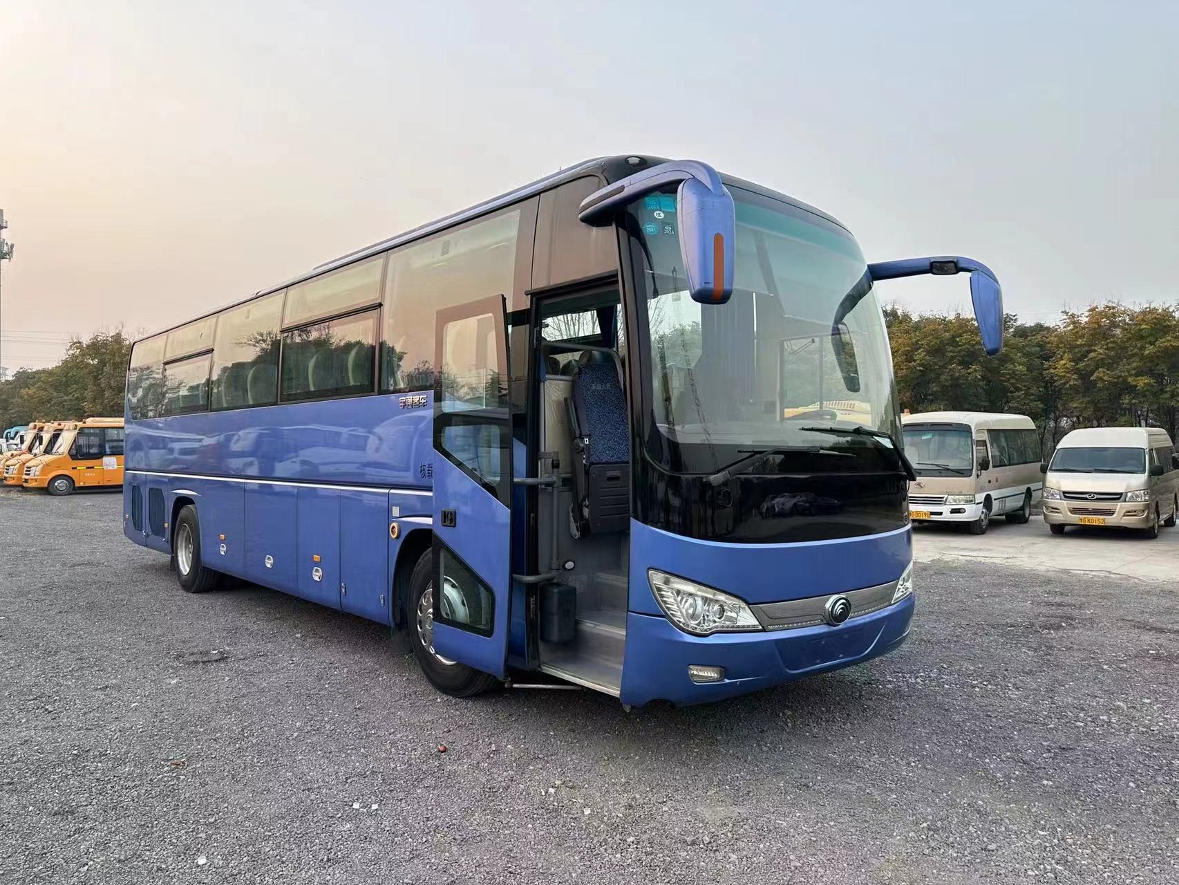 Yutong Bus Second Hand Condition 11 Meters Youngtong ZK6119 Air ...