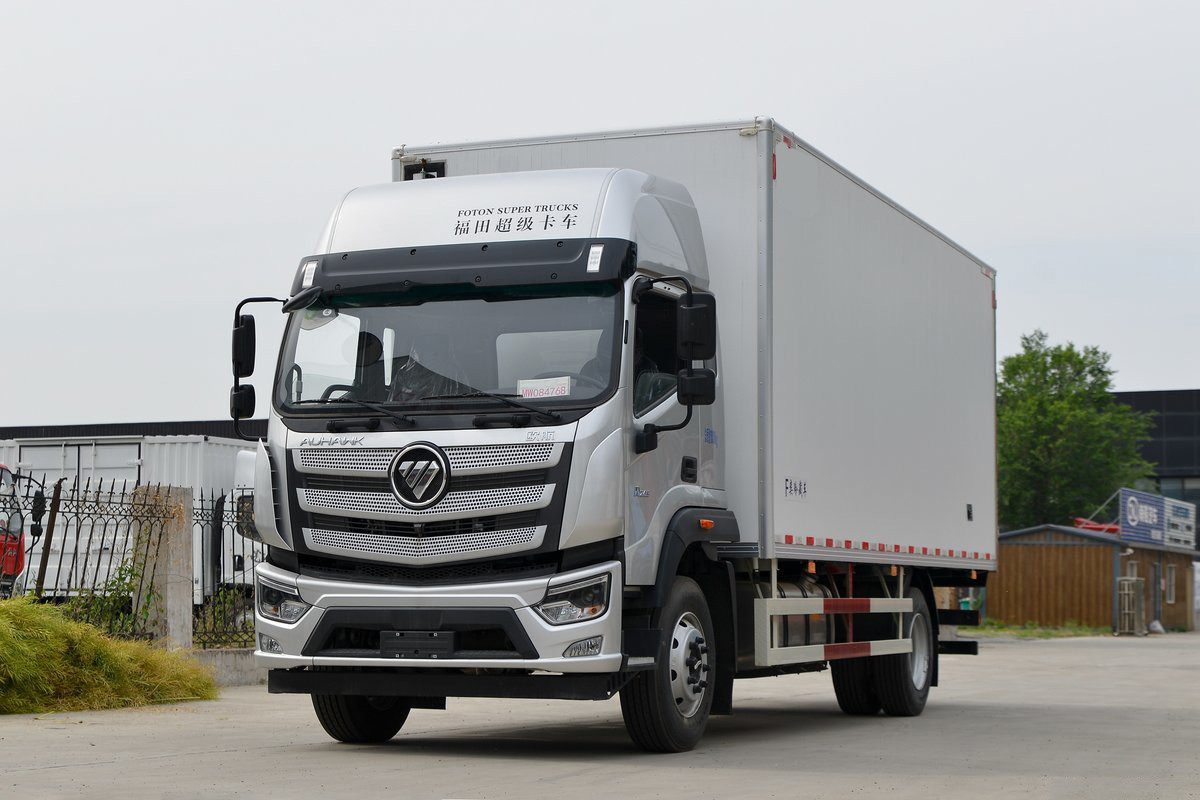 Foton BJ5186 245HP 4X2 Single Axle 6.6m Double Door White Cargo Box ...
