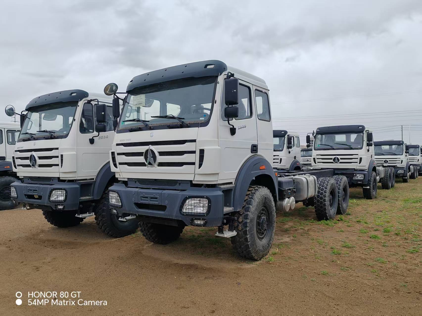 New Beiben Tractor Truck 6x6 Tractor 10 Wheel Weichai Engine Lhd/Rhd ...