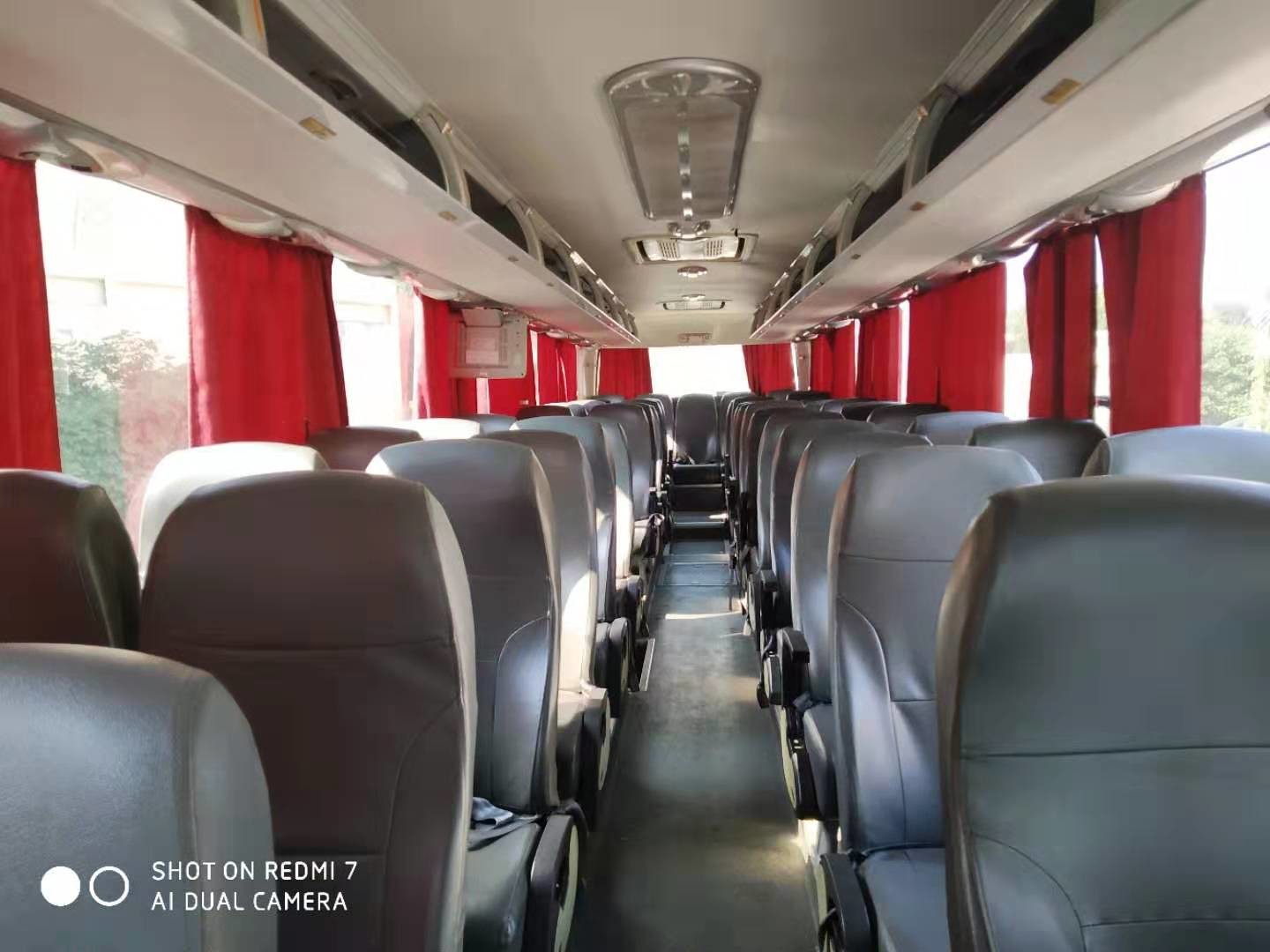 Large Compartment 50 Seats Used Yutong Buses Double Door 12000mm Bus Length
