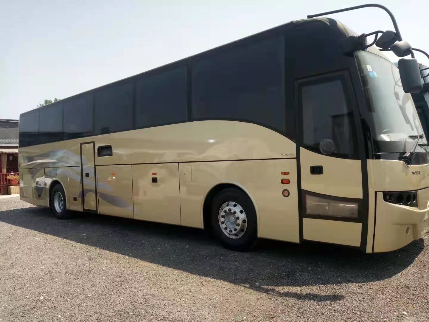 2016 Brand Used Luxury Coach Tour Automobile Bus 49 Seats