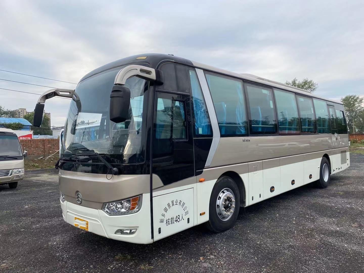 Steel Chassis Second Hand Buses 50 Seats Used Tour Buses Used Luxury ...