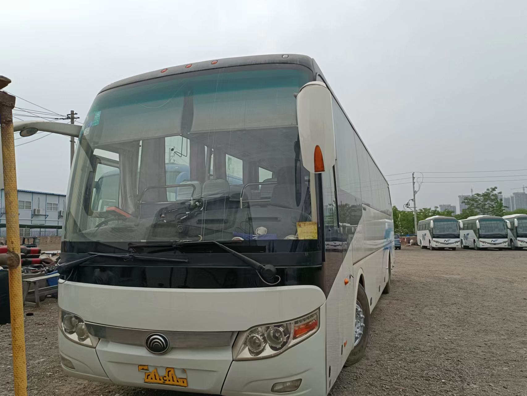 Used Coach Buses 65 Seats Rhd Yutong Zk6127 2+3layout New Passenger Buses
