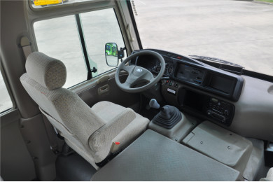 Used Mini Coach Ankai Coaster 23 Seats RHD/LHD Luggage Rack Diesel Engine